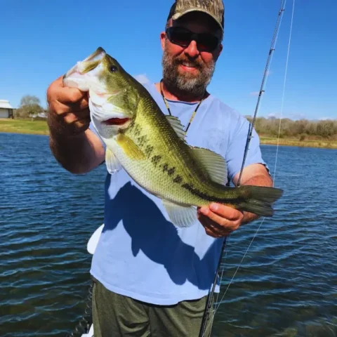 Experts in Aquaculture Since 1969 | Danbury Fish Farms